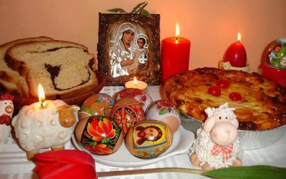 Mâncăruri specifice românești de Paști: Ce fel de mâncare nu trebuie să ...